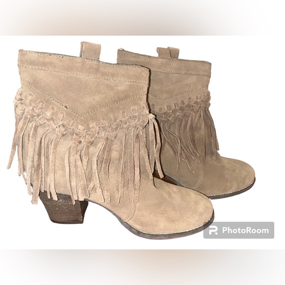 Shoes | Sbicca Suede Fringe Boots Booties 65 Brown Tan Coastal Cowgirl ...
